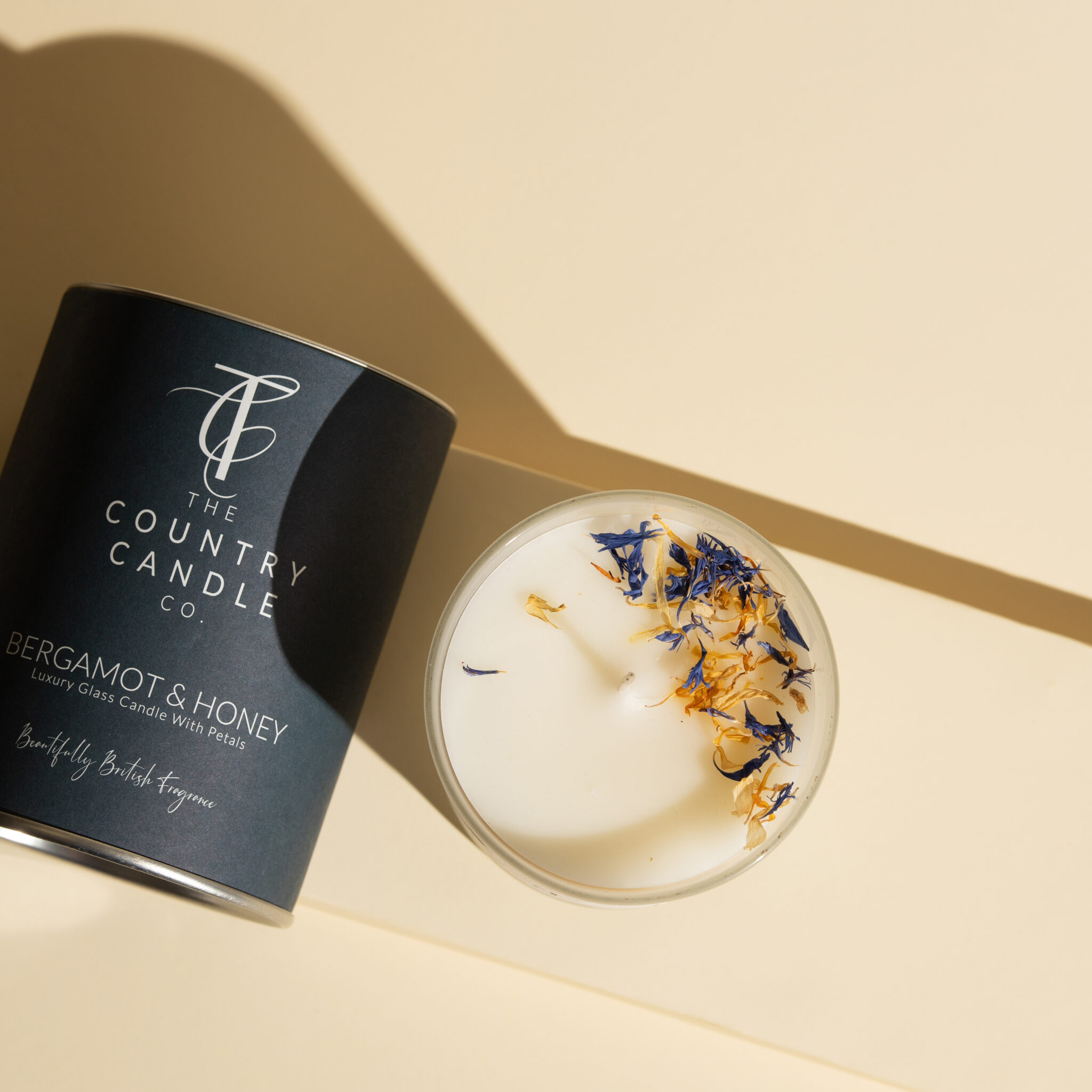 PASTELS-Bergamot & Honey 30cl Glass Candle - The Country Candle Co.